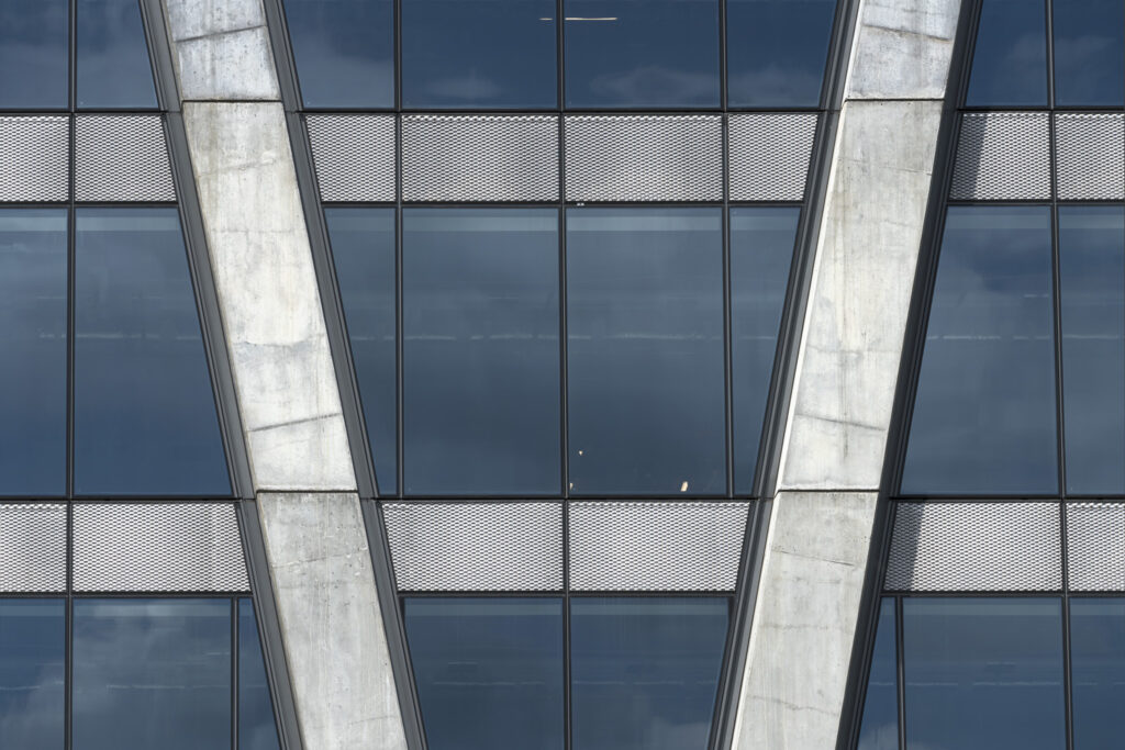 Jahn ⁄ 1900 Reston Metro Plaza