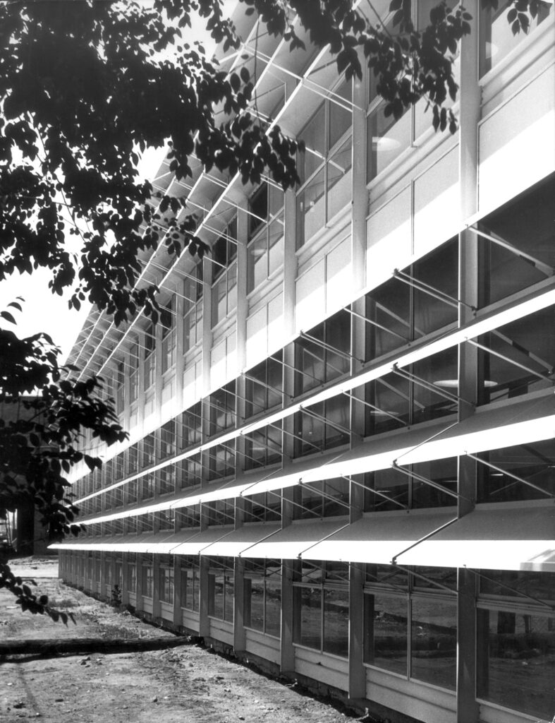 Jahn ⁄ Auraria Library