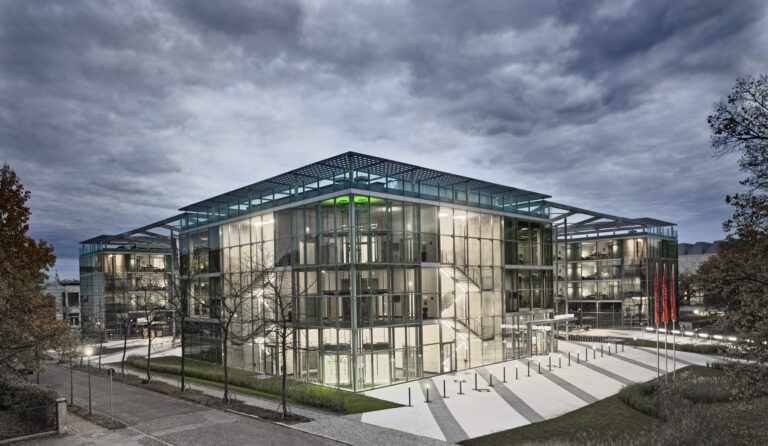 Jahn ⁄ Jeanne and John Rowe Village