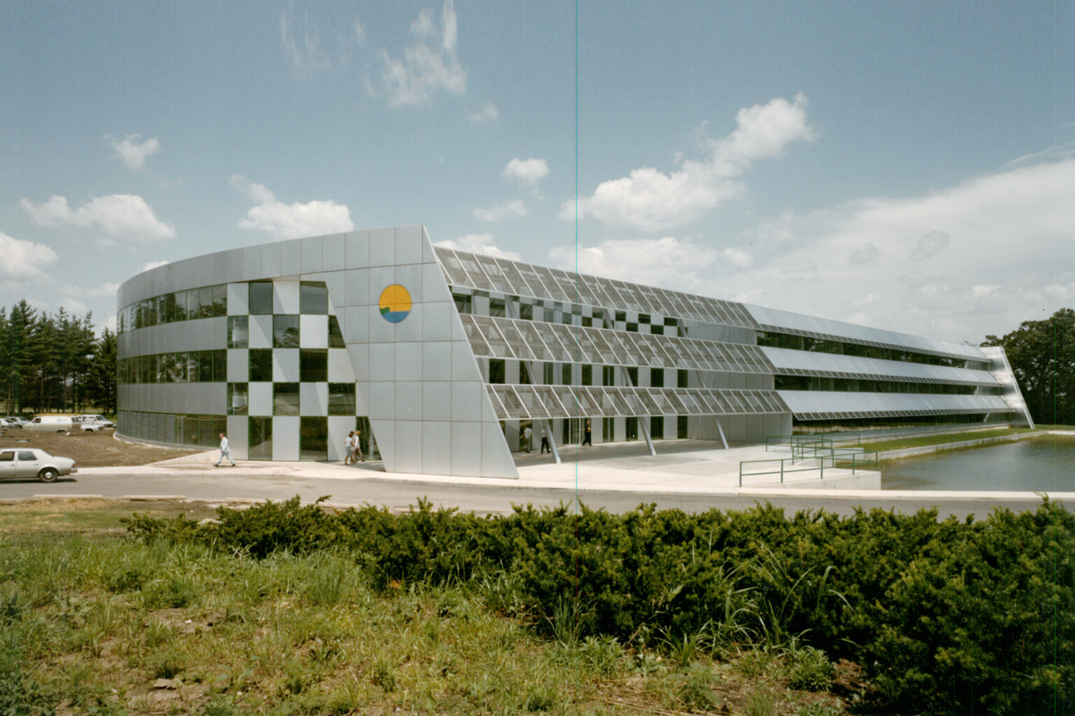 Jahn ⁄ Rust-Oleum Headquarters