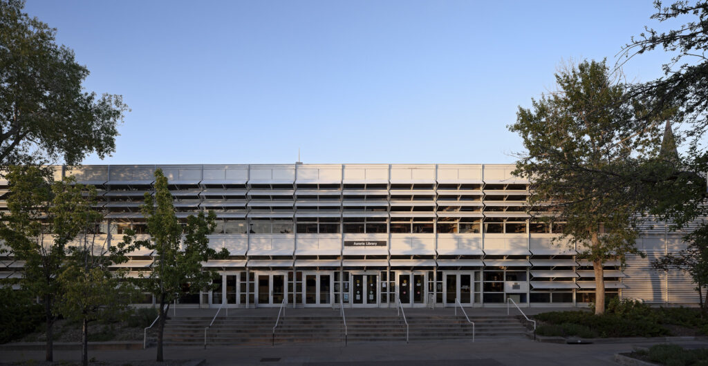Jahn ⁄ Auraria Library