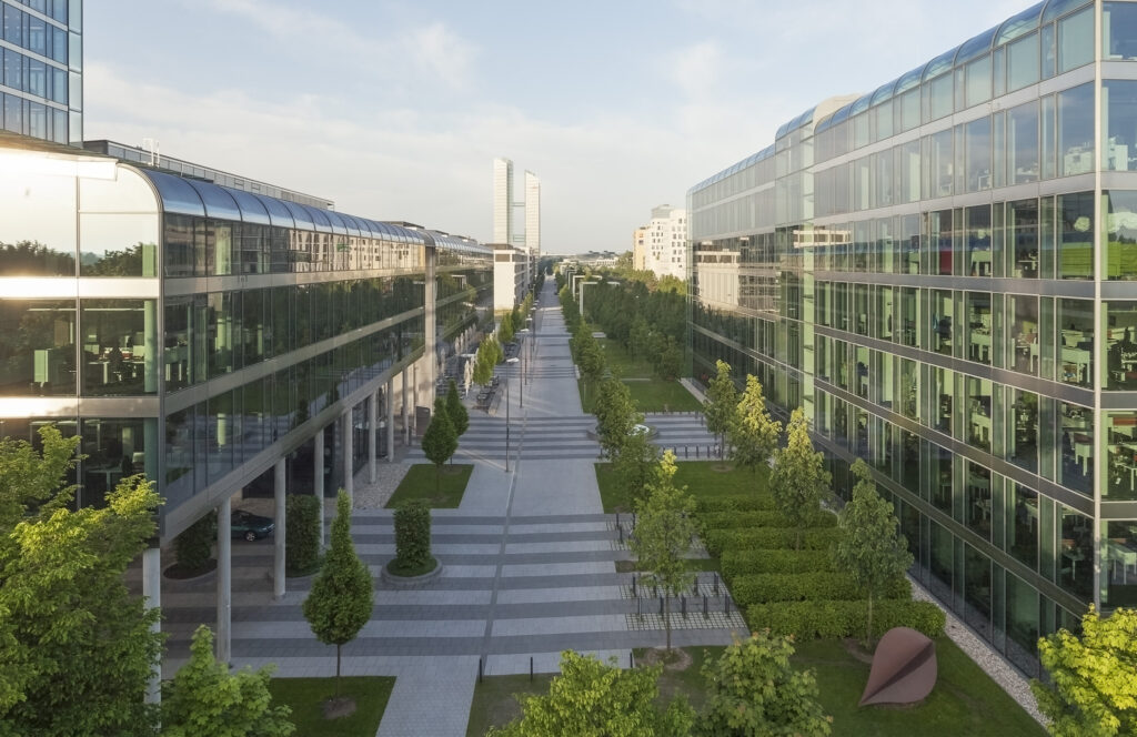 Jahn ⁄ Skyline Tower