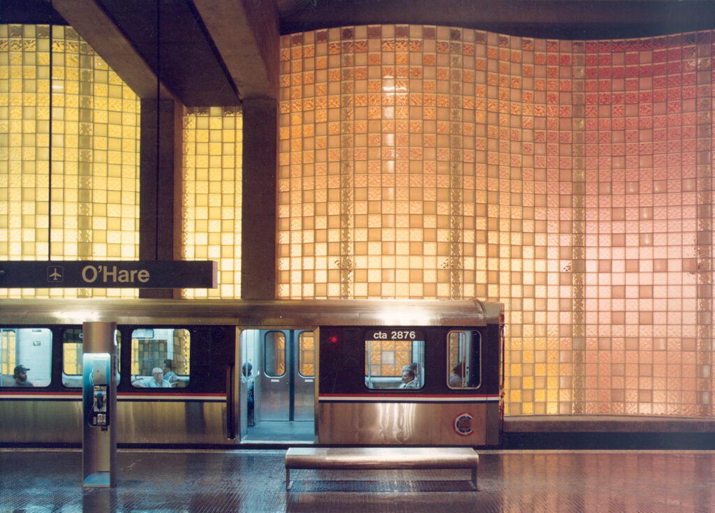 Jahn ⁄ O’Hare International Airport CTA Rapid Transit Station