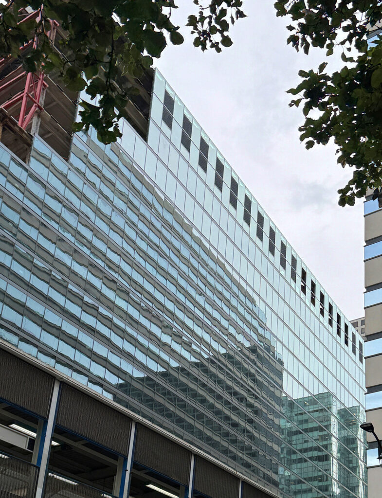 Jahn ⁄ Thompson Center