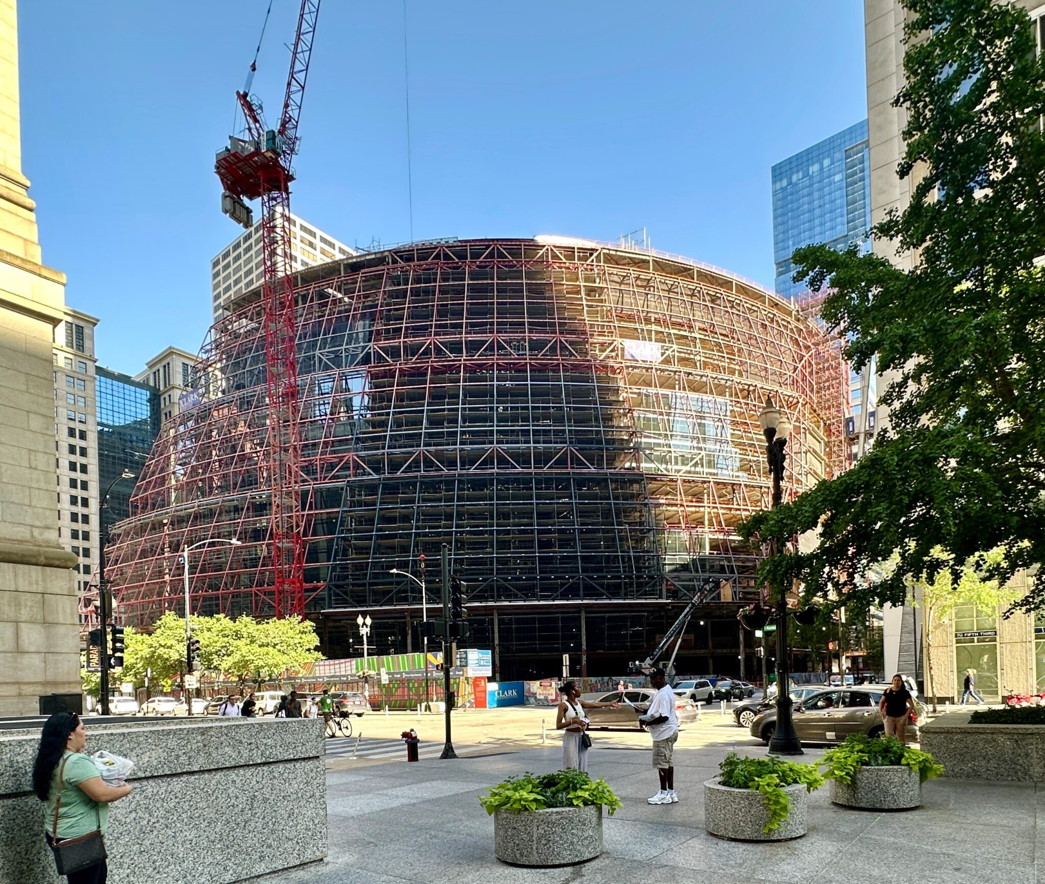 Jahn ⁄ Thompson Center